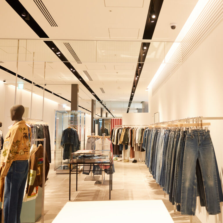 ついにオープンしたSELECT by BAYCREW’Sの様子を公開。 | SELECT by BAYCREW’S -虎ノ門の進化を加速する、“人”を繋ぐ新しいセレクトショップ。-